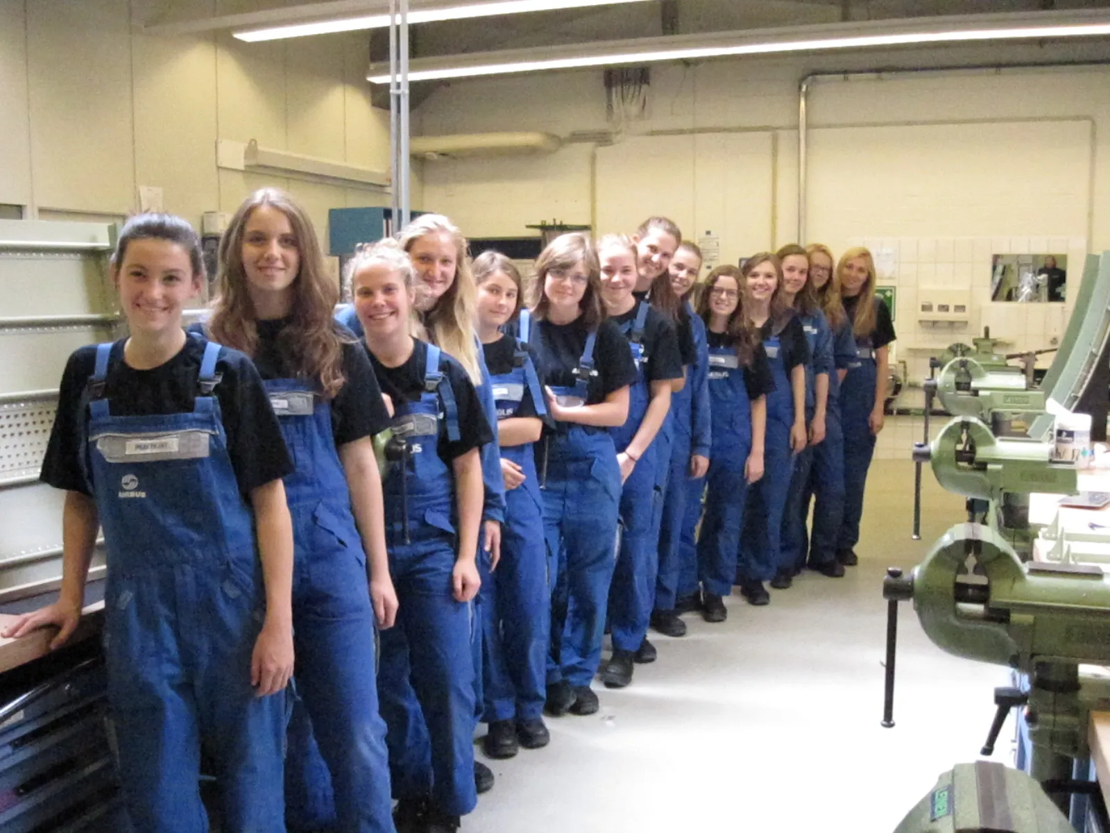 Hamburg program preps young women for aerospace engineering - Runway ...