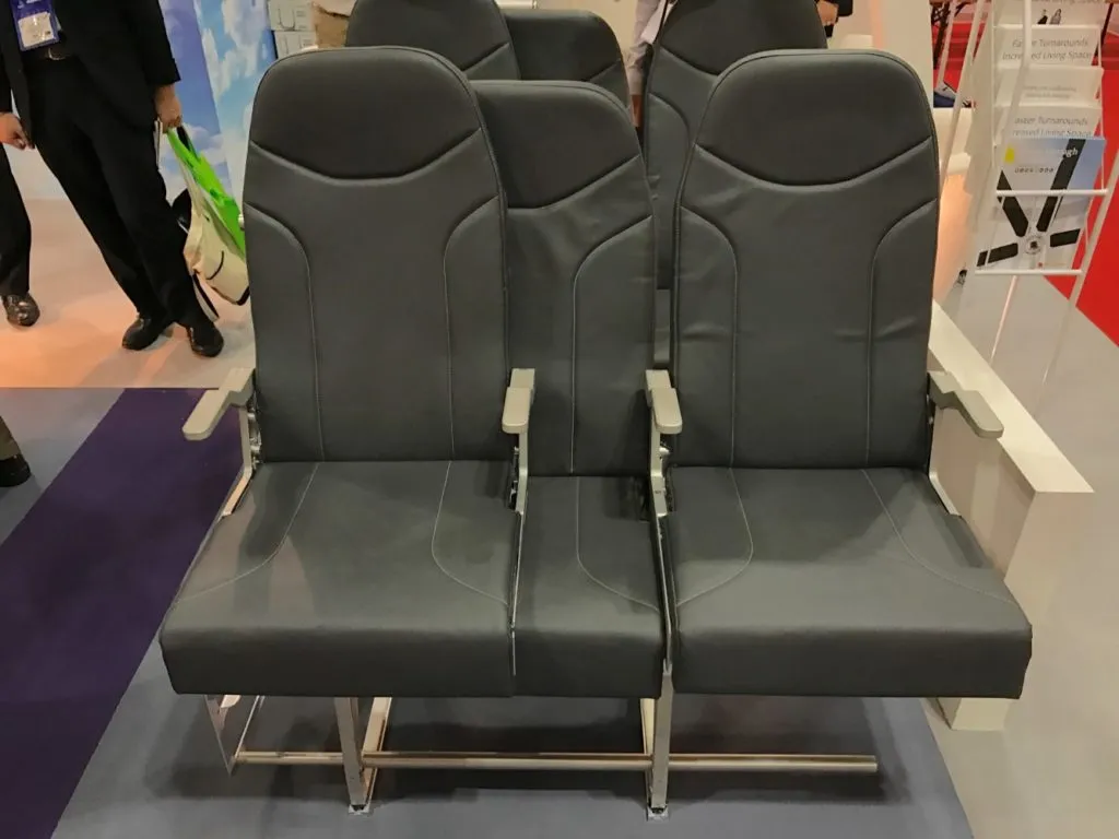 Side Slip Seat aims for fast-turn & PRM needs plus longhaul stagger ...
