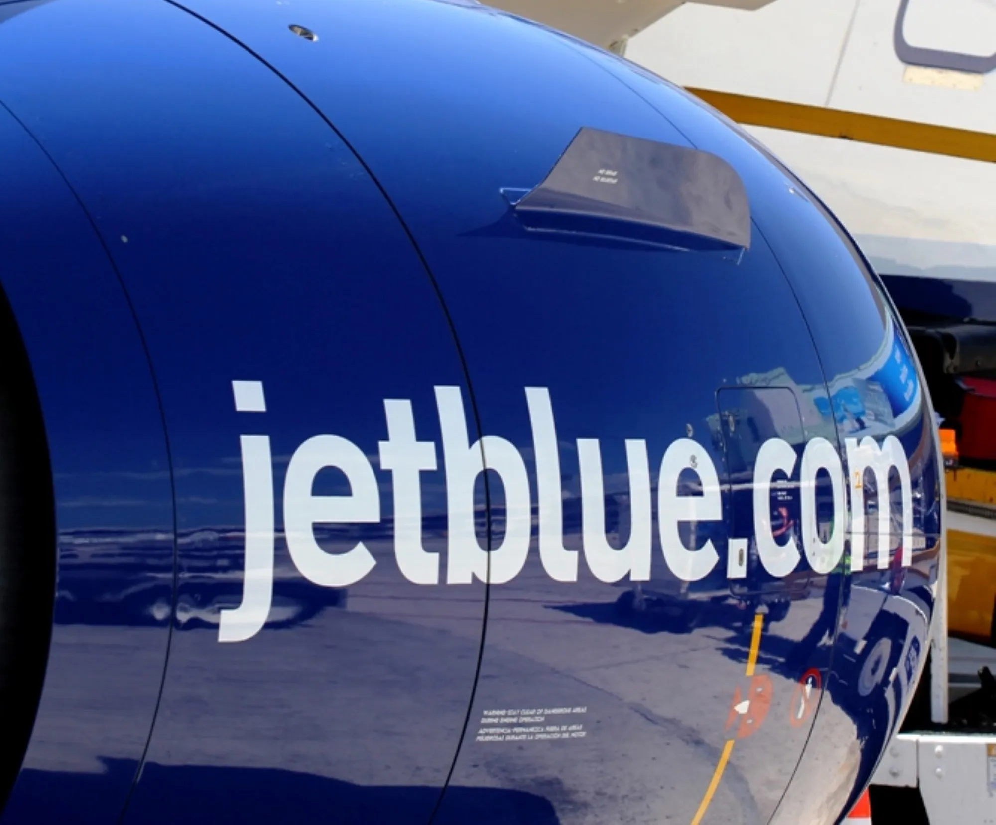 JetBlue now offers free Fly-Fi across entire fleet, gate-to-gate ...