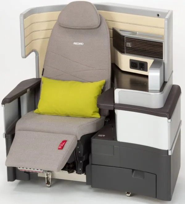 Recaro seeks to drive efficiencies with IoT of aircraft seats - Runway ...