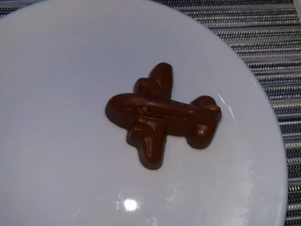 Food with a view: American opens new Flagship First Dining at JFK ...