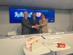 Airbus unveils combined and floating deployable flight recorders ...