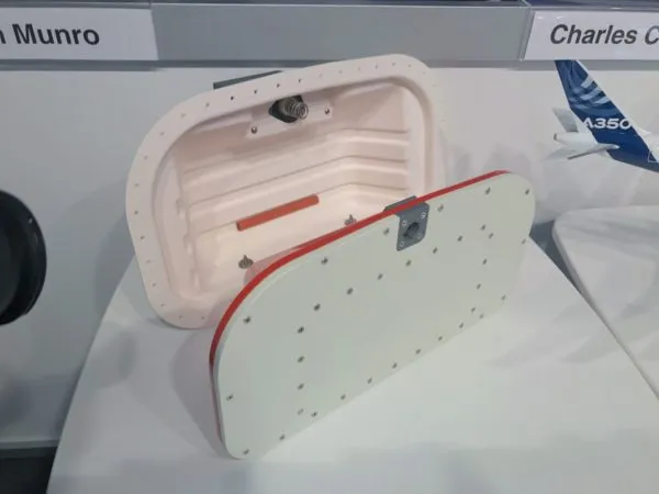 Airbus unveils combined and floating deployable flight recorders ...