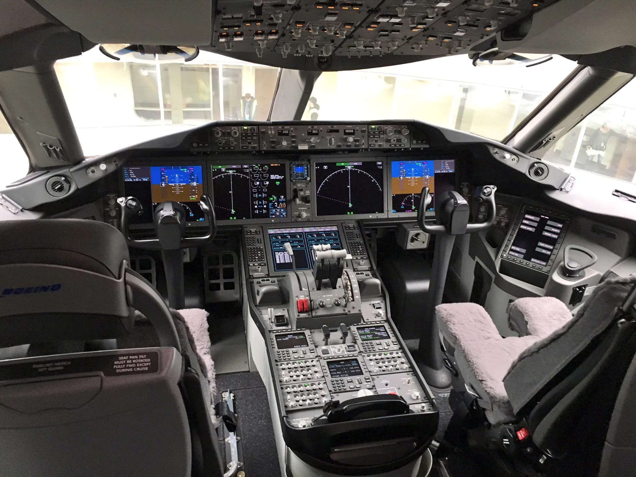 Press Release: Rockwell Collins in pact to offer SwiftBroadband-Safety ...
