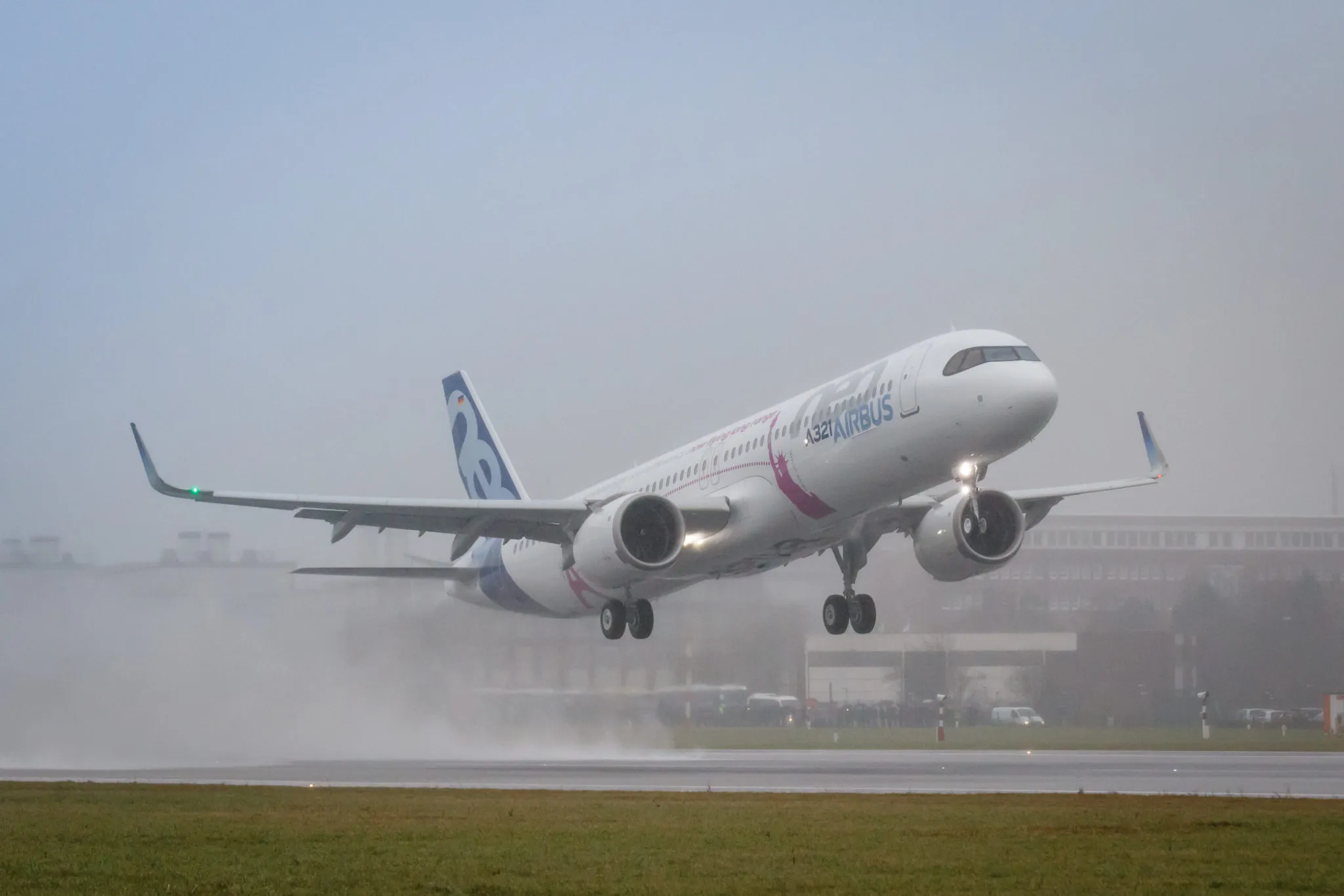 Flexible door distribution allows Airbus to offer multiple A321 configs ...