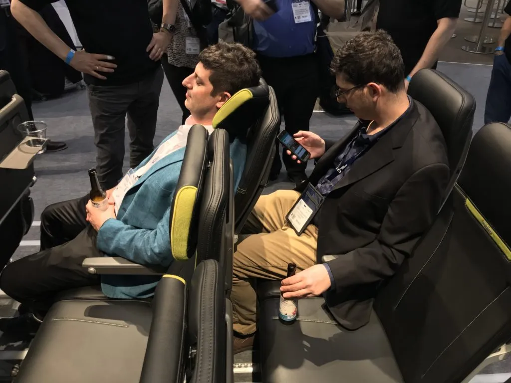 Recaro’s new BL3710 slimline drops a kilo, adds knee space - Runway ...