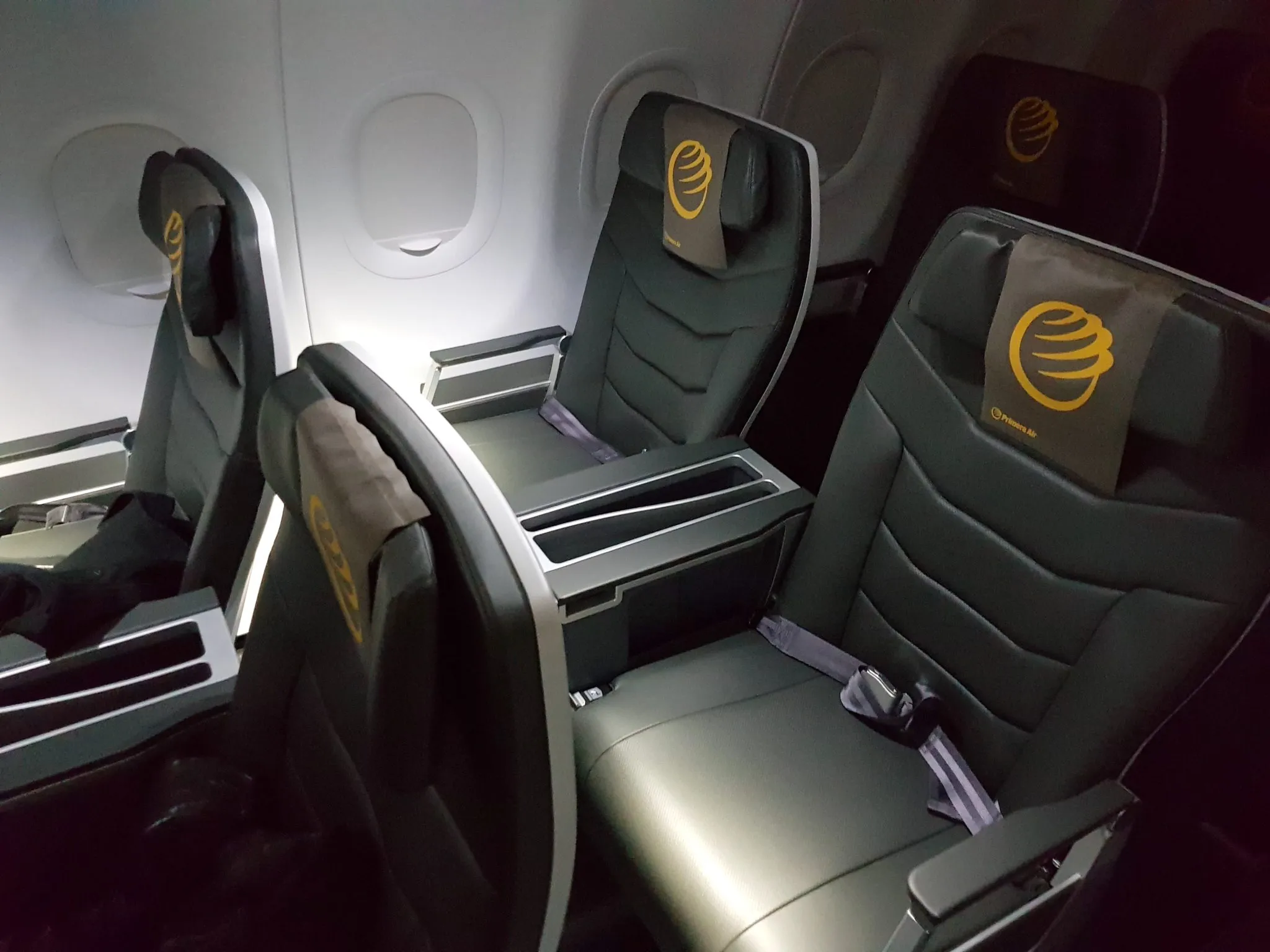 Acro’s Series 7 arrives on Euro-leisure Primera Air - Runway GirlRunway ...