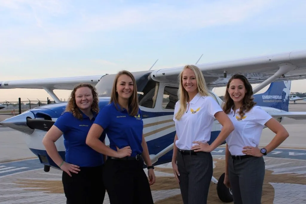 Embry-Riddle racers rev up for the 2018 Air Race Classic - Runway ...