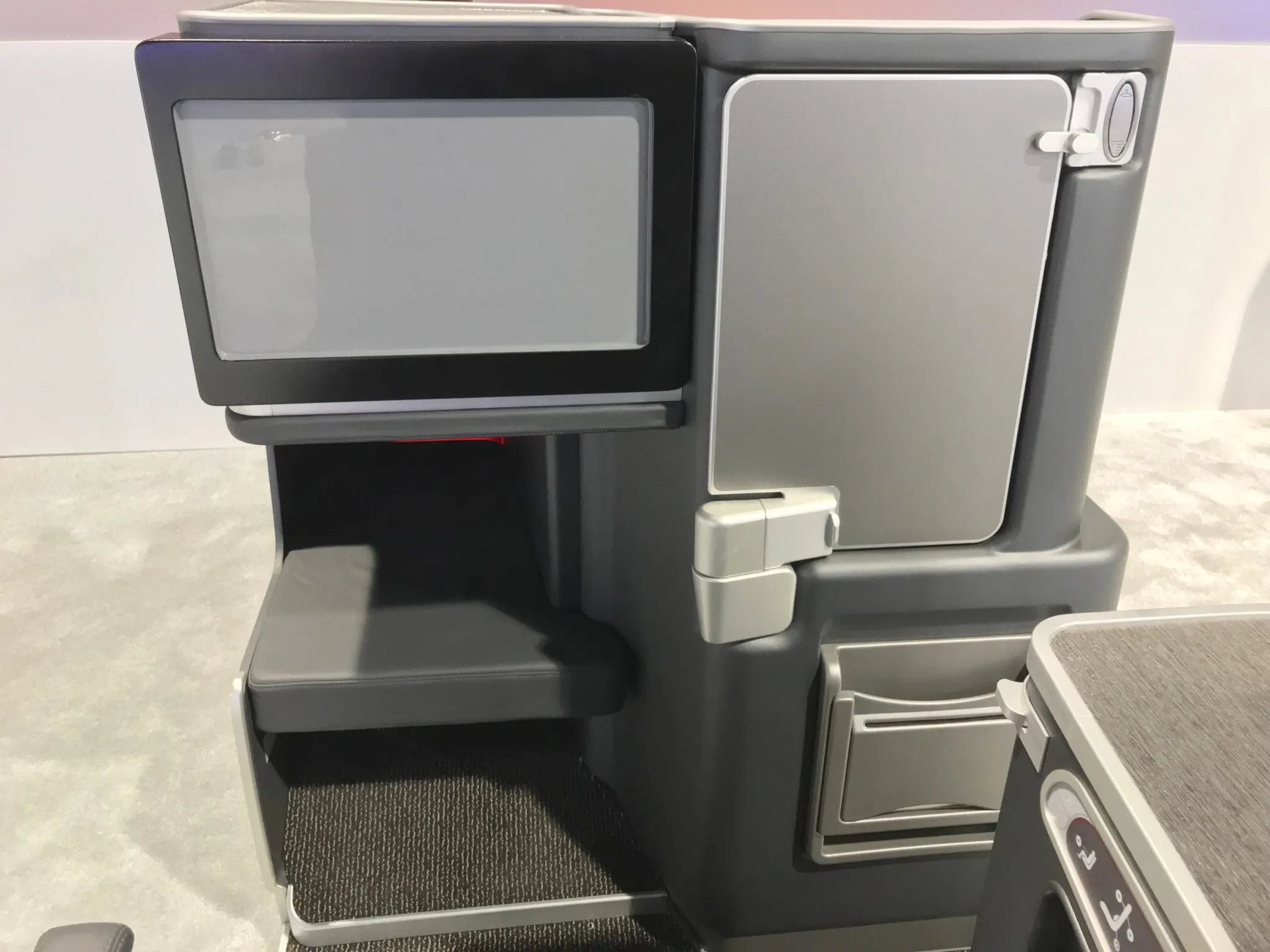 Business and first class IFE opportunity gap continues to widen ...