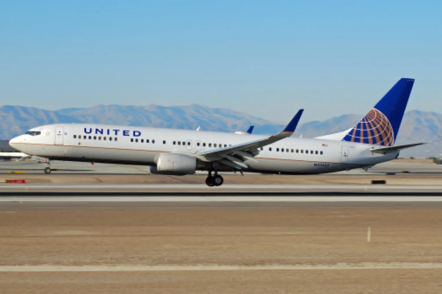 Press Release: United to extend SB-S to 737s with Cobham satcom ...