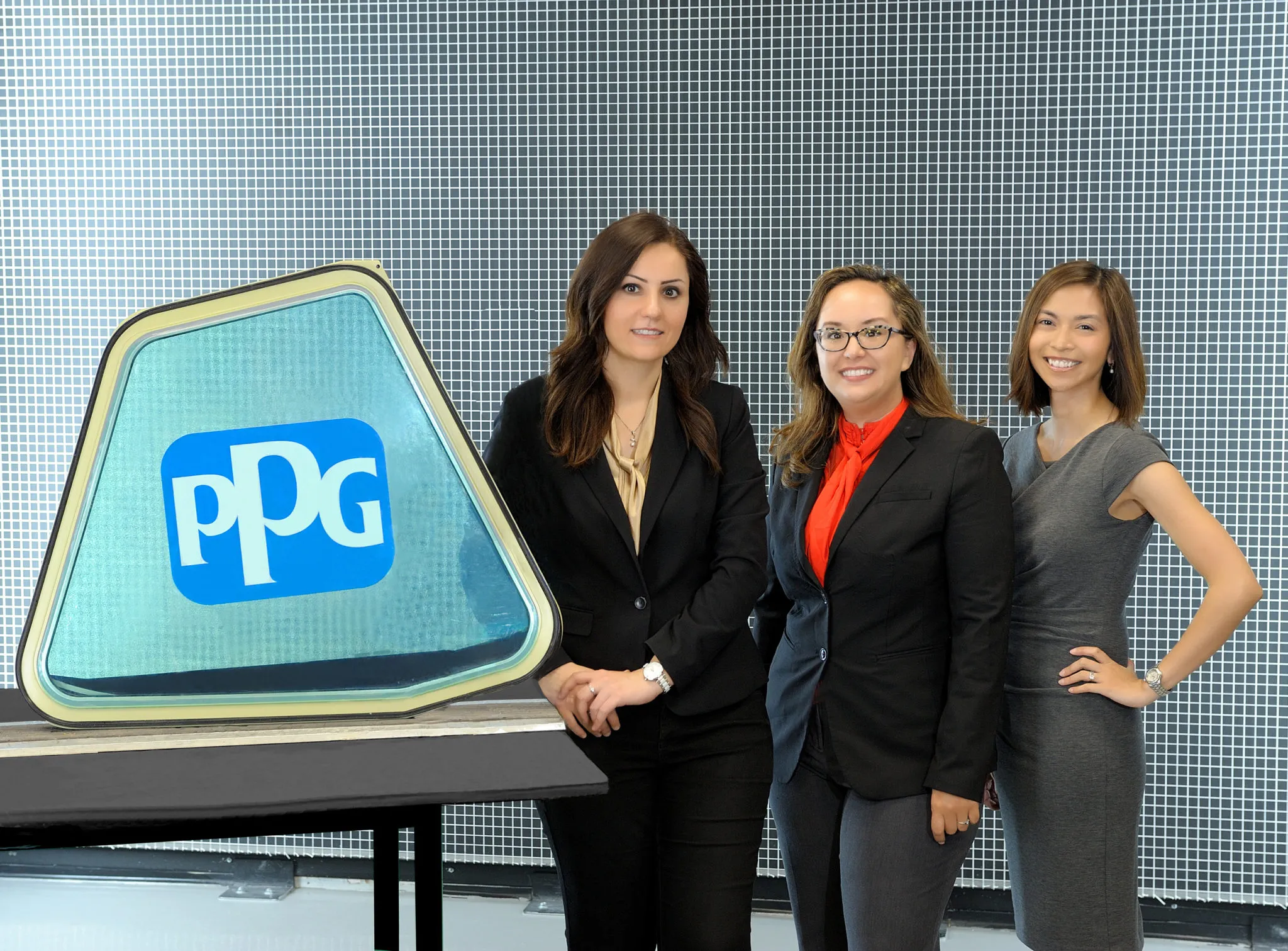 Press Release: PPG introduces UV+ blocking tech for aircraft windows ...