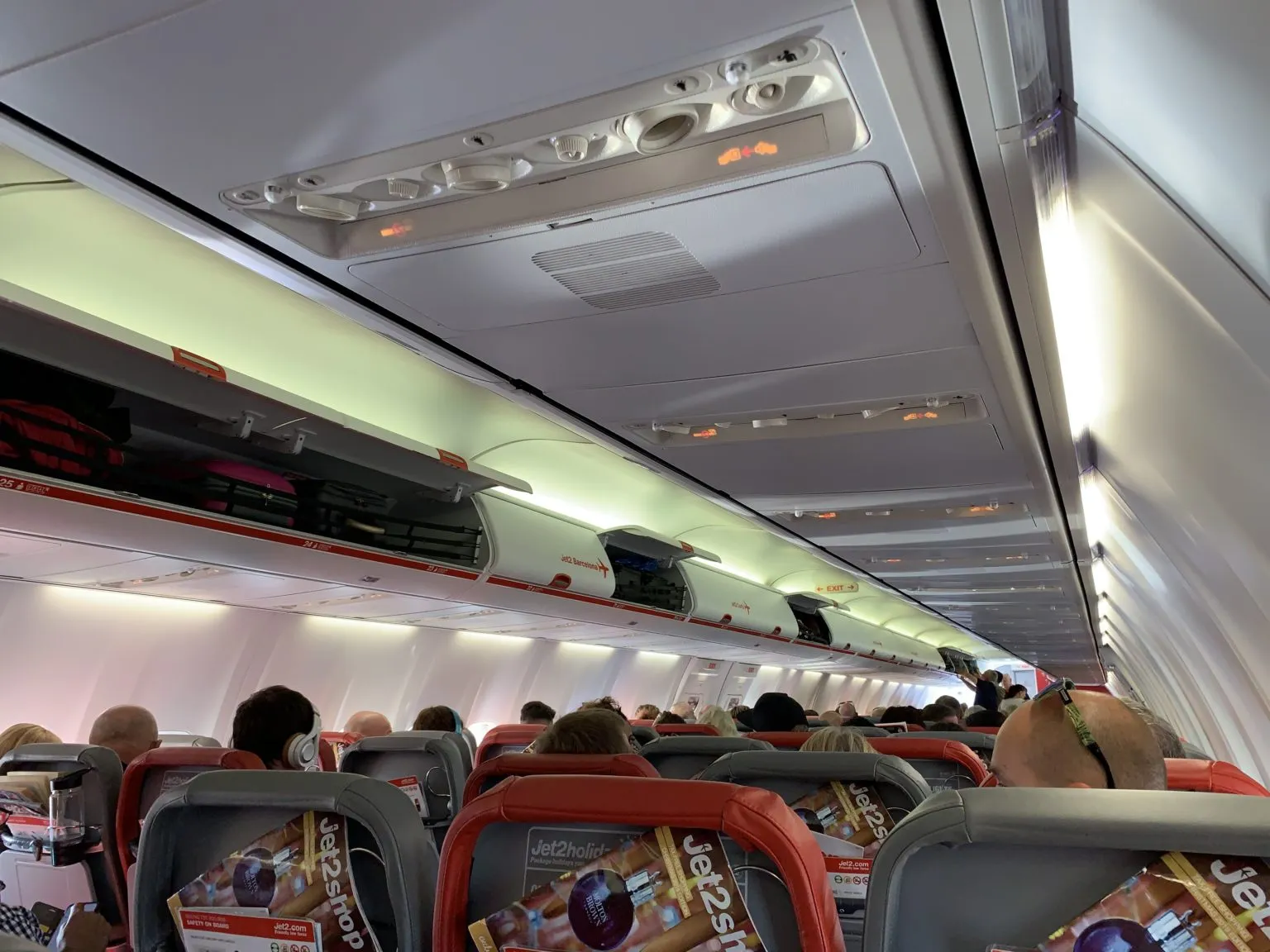 When Jet2’s cheap and cheerful budget airline brought big smiles ...