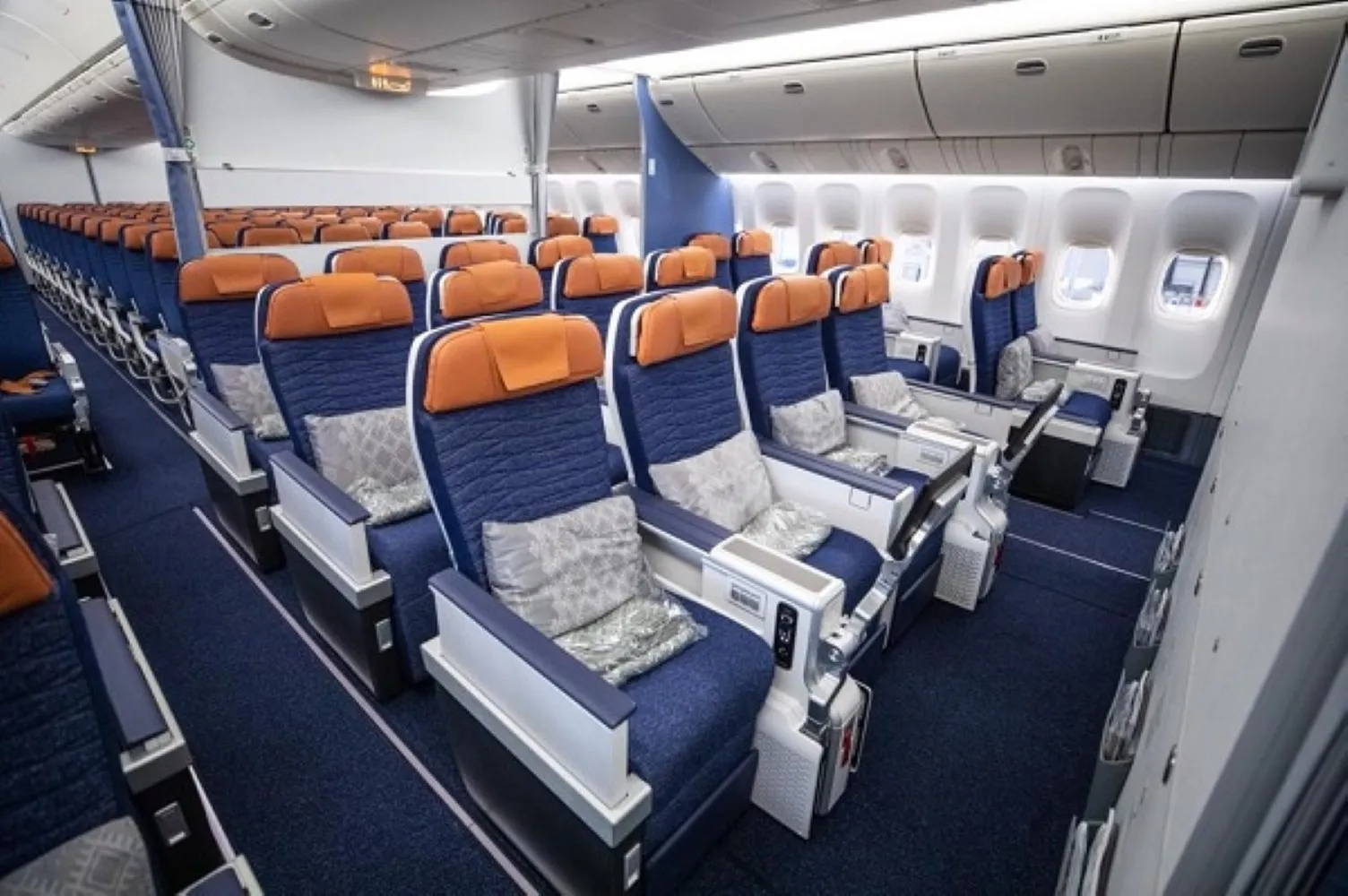 Ankleiden Befehl Stier Boeing 777 Bahnhof Fast Tot Frisch