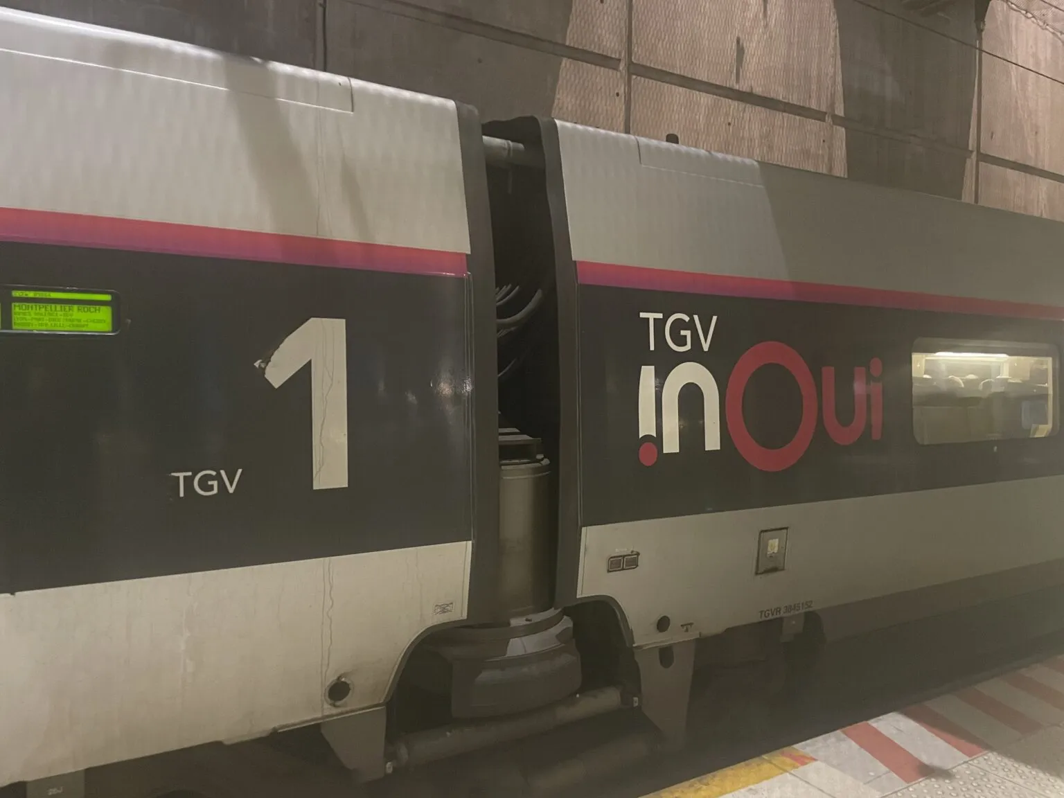 The French Connection: First Class onboard TGV - Runway GirlRunway Girl