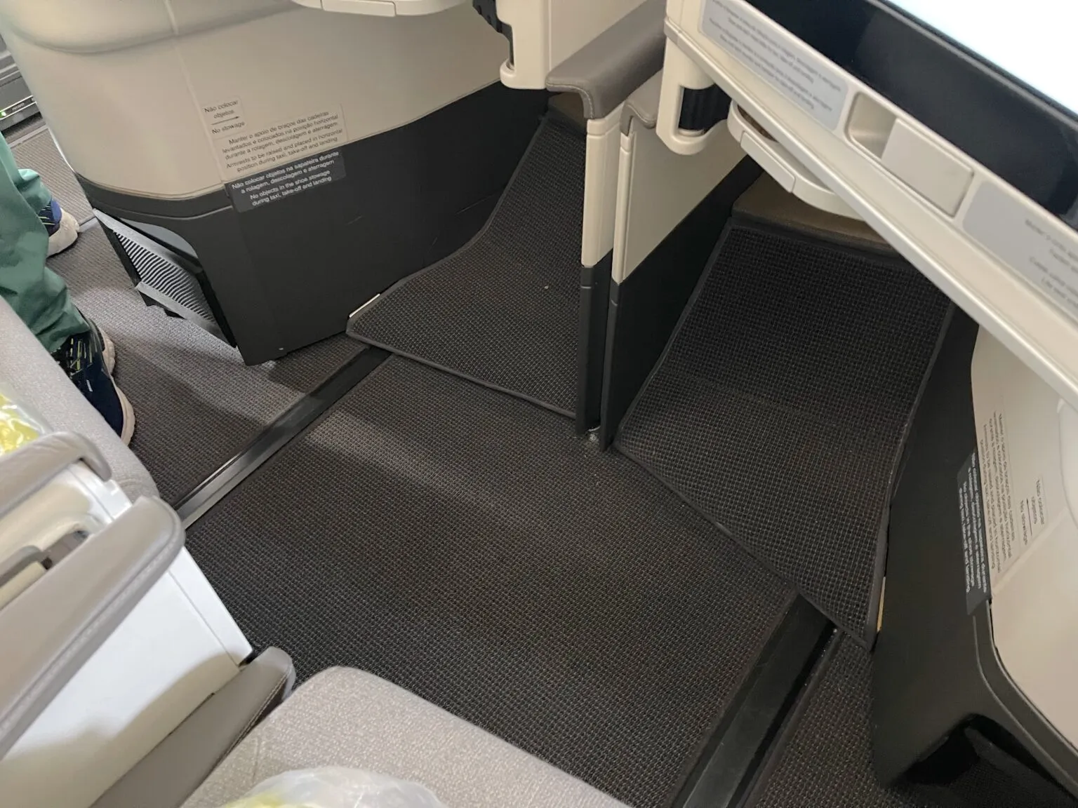 TAP’s Recaro CL6710 provokes compact staggered thoughts -Runway Girl