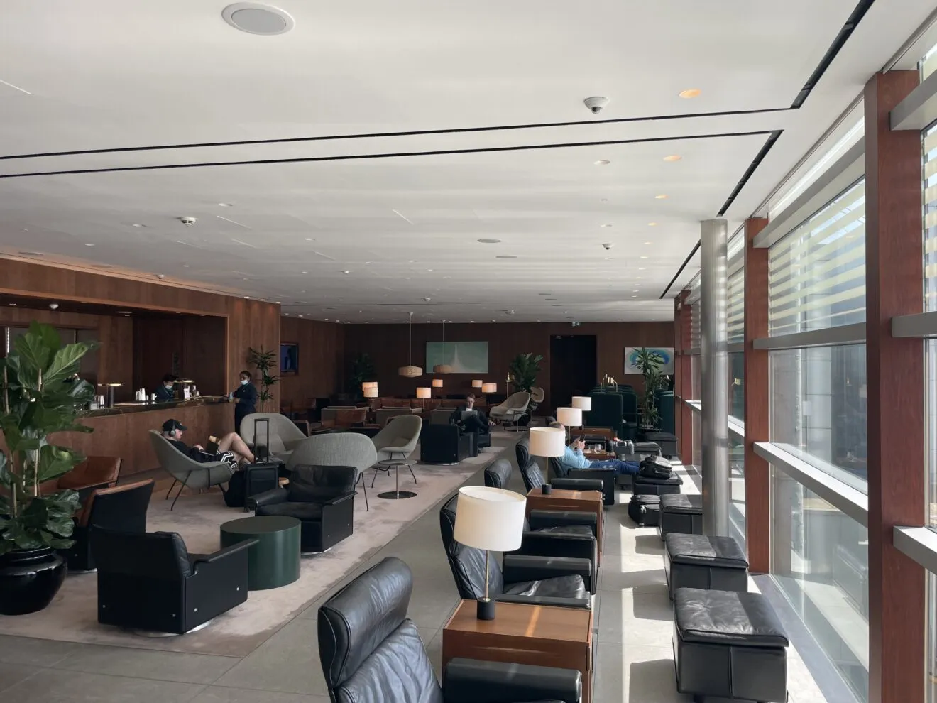 Cathay Pacific's London Heathrow lounge: as great as ever?Runway Girl