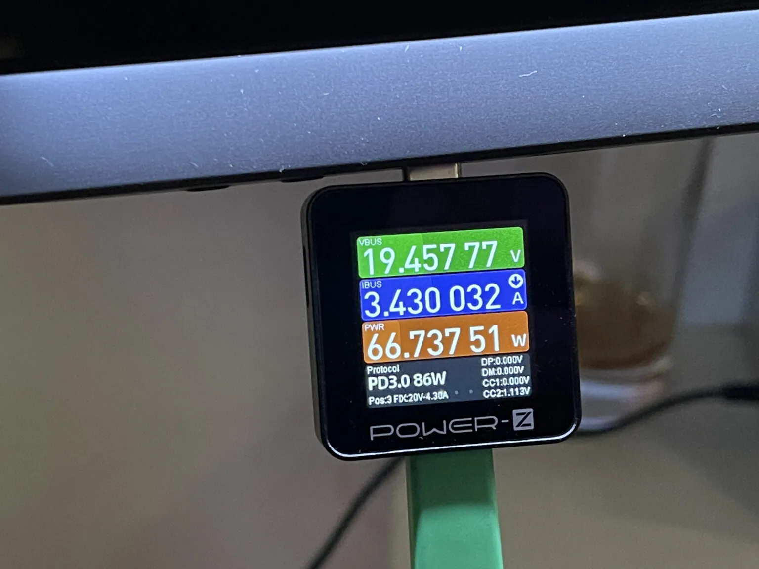 Inside Panasonic’s 30% lighter, 4K OLED HDR IFE system, Astrova -Runway ...