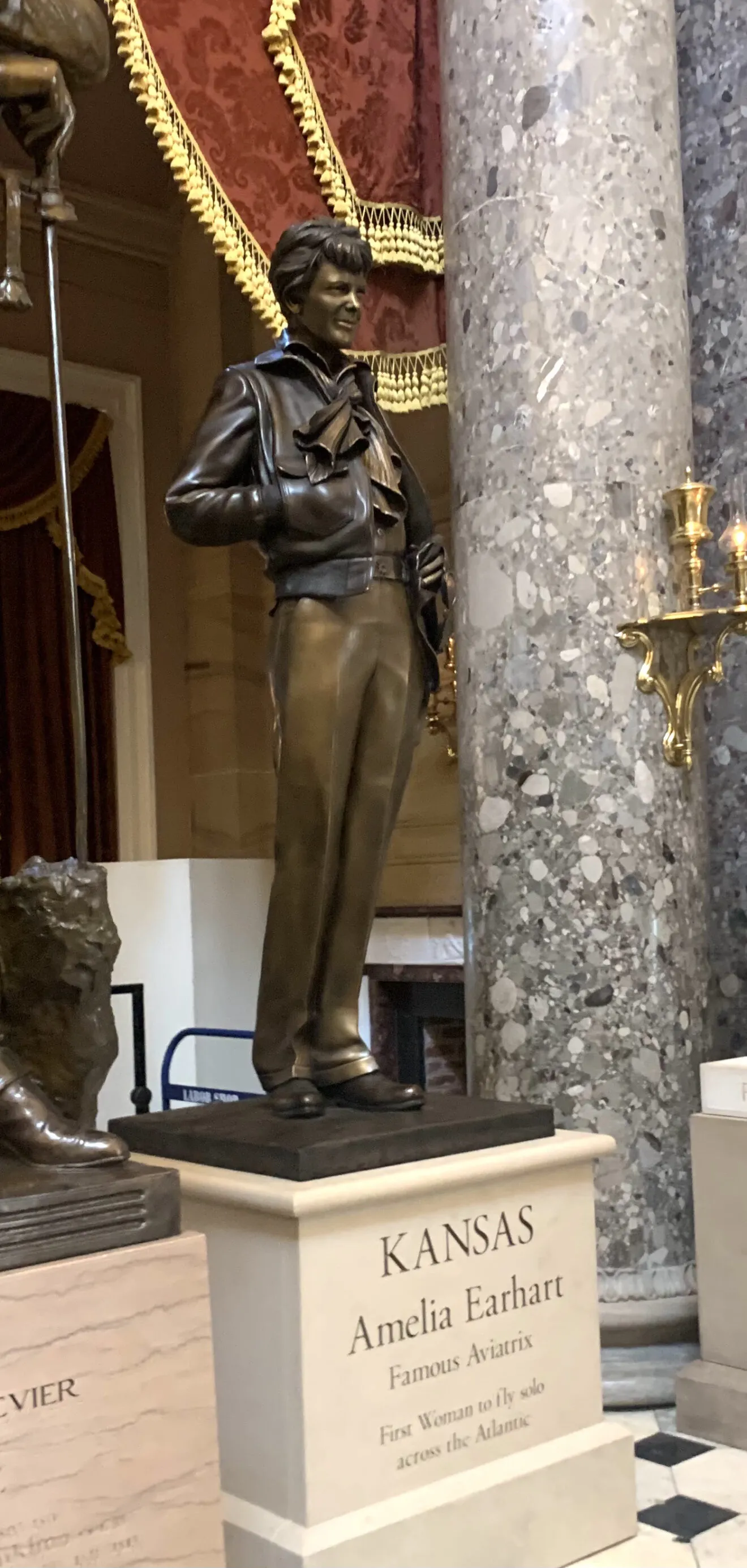 Amelia Earhart lands in Washington DC - Runway GirlRunway Girl