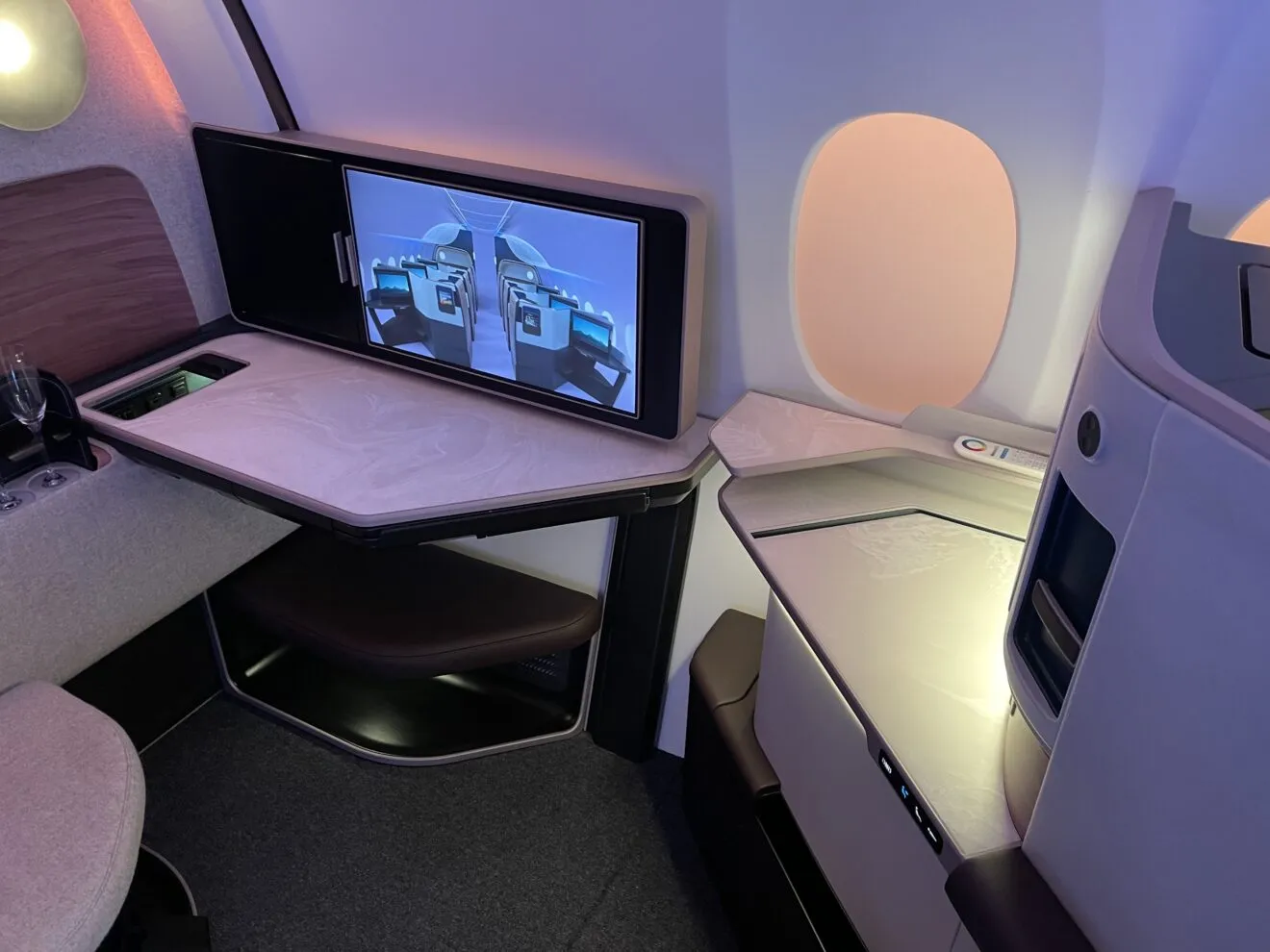 Adient’s new 737 Ascent business and business-plus shine -Runway Girl