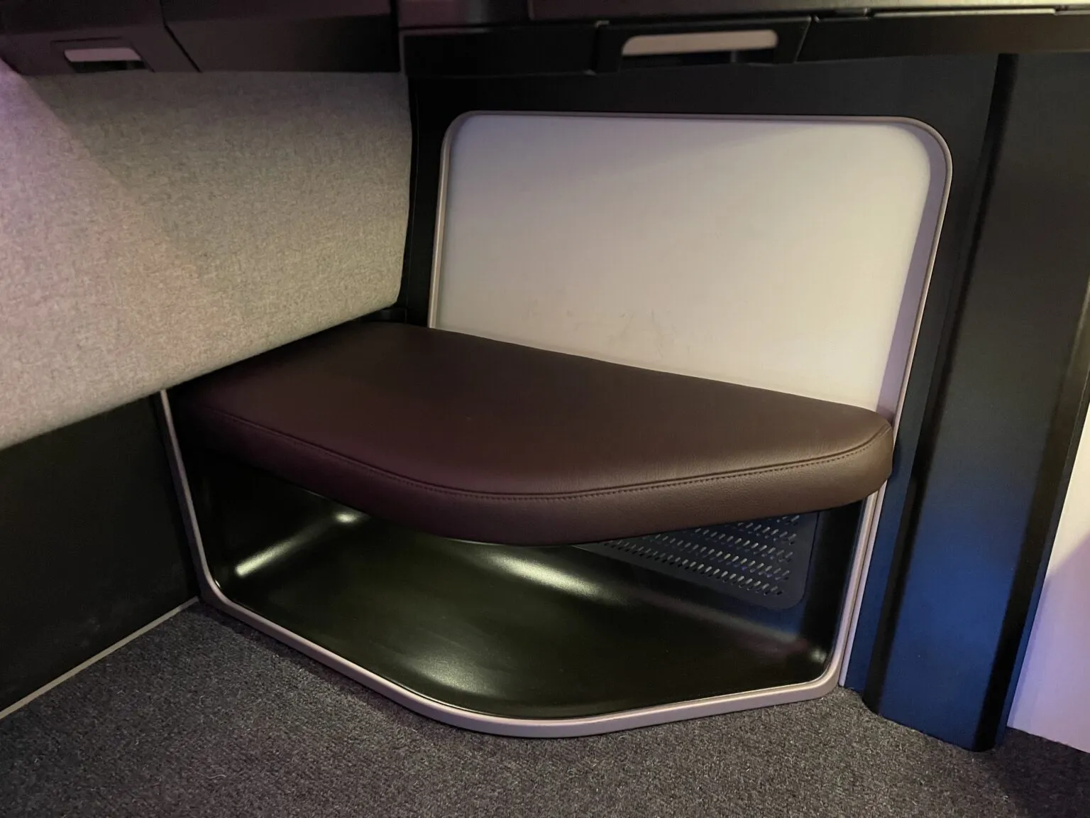 Adient’s new 737 Ascent business and business-plus shine -Runway Girl