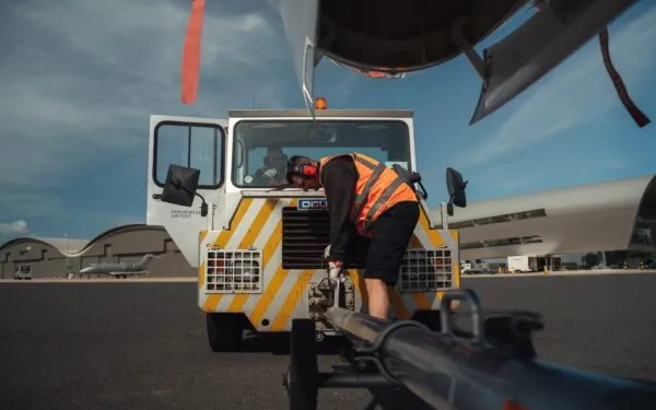 Farnborough Airport, Gulfstream work to attract young people to ...