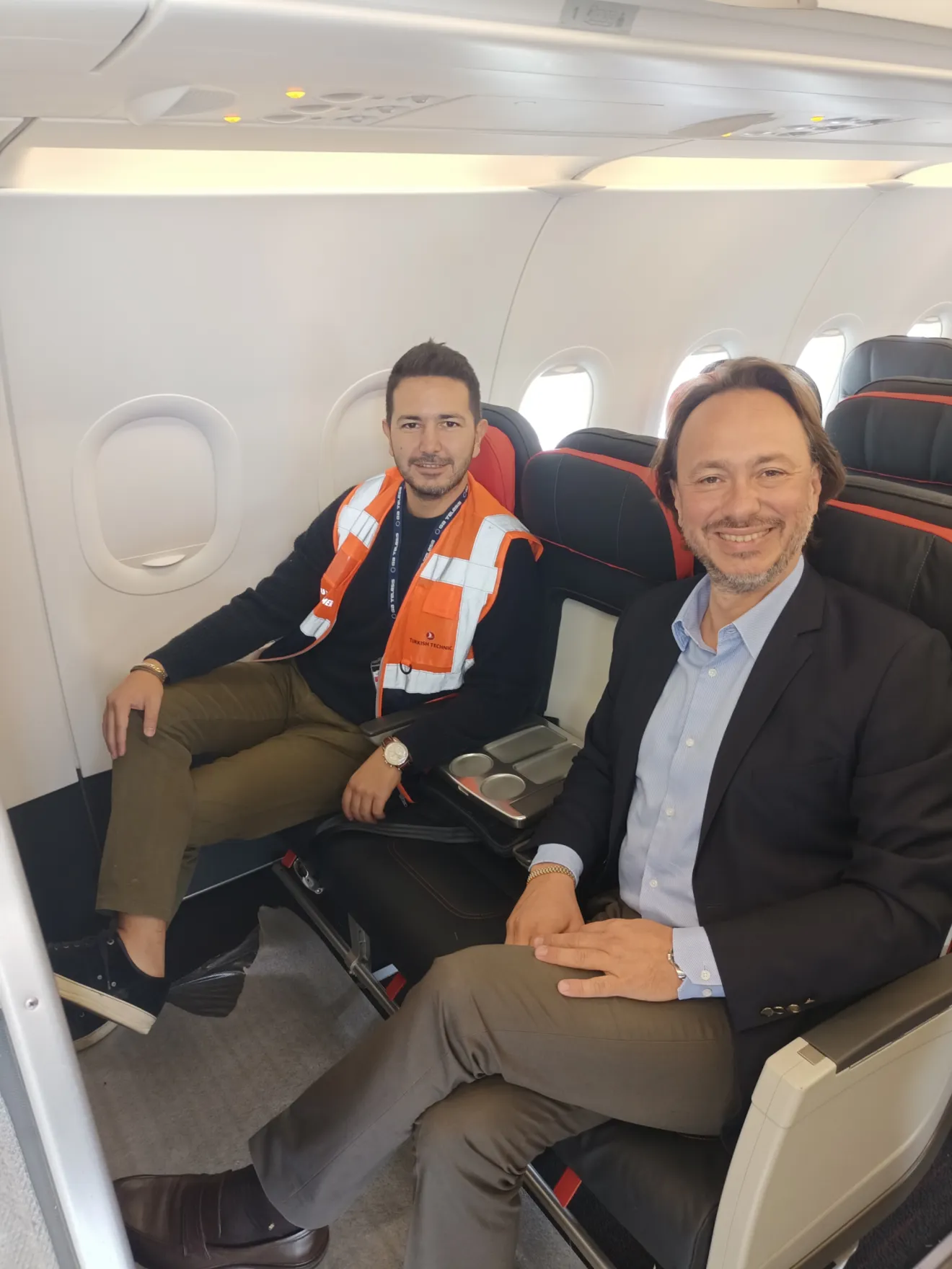 Press Release: TSI Seats' Elesa installed on new GA Telesis A320sRunway ...