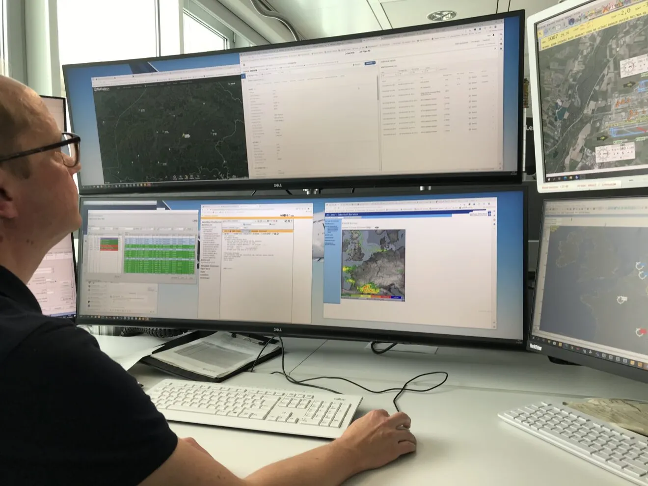 Press Release: Norwegian adopts more Lufthansa Systems solutionsRunway Girl