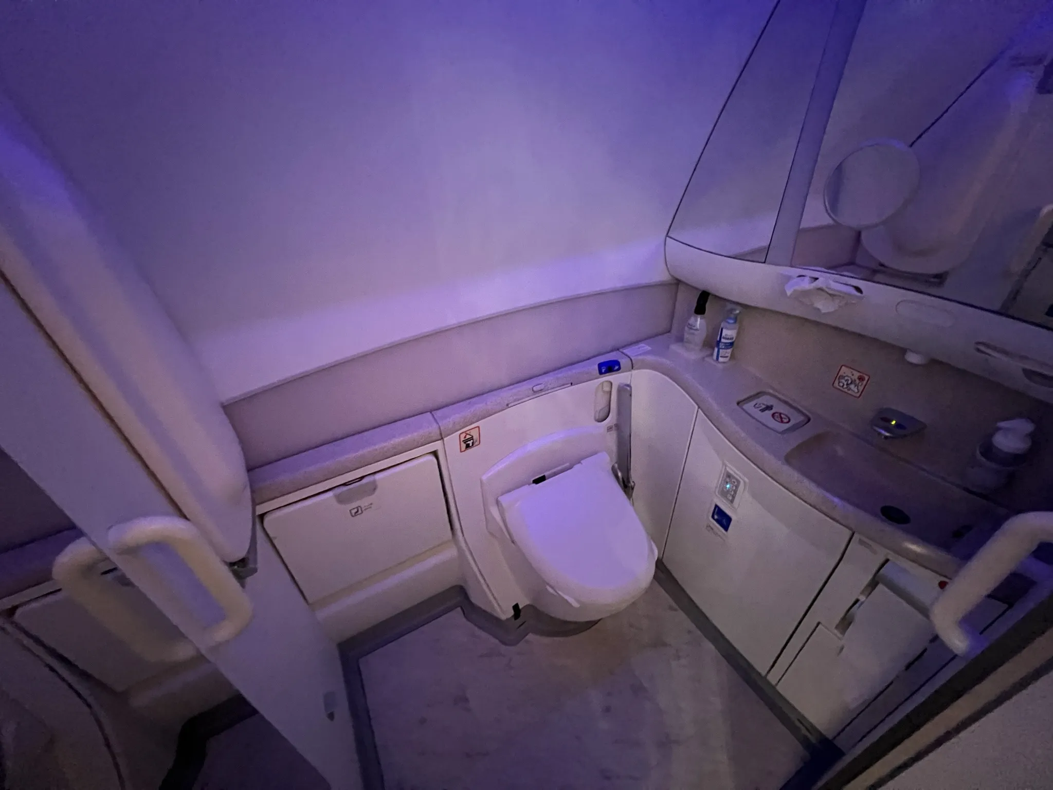 FAA flags safety concern over 787 leaky faucets - Runway GirlRunway Girl