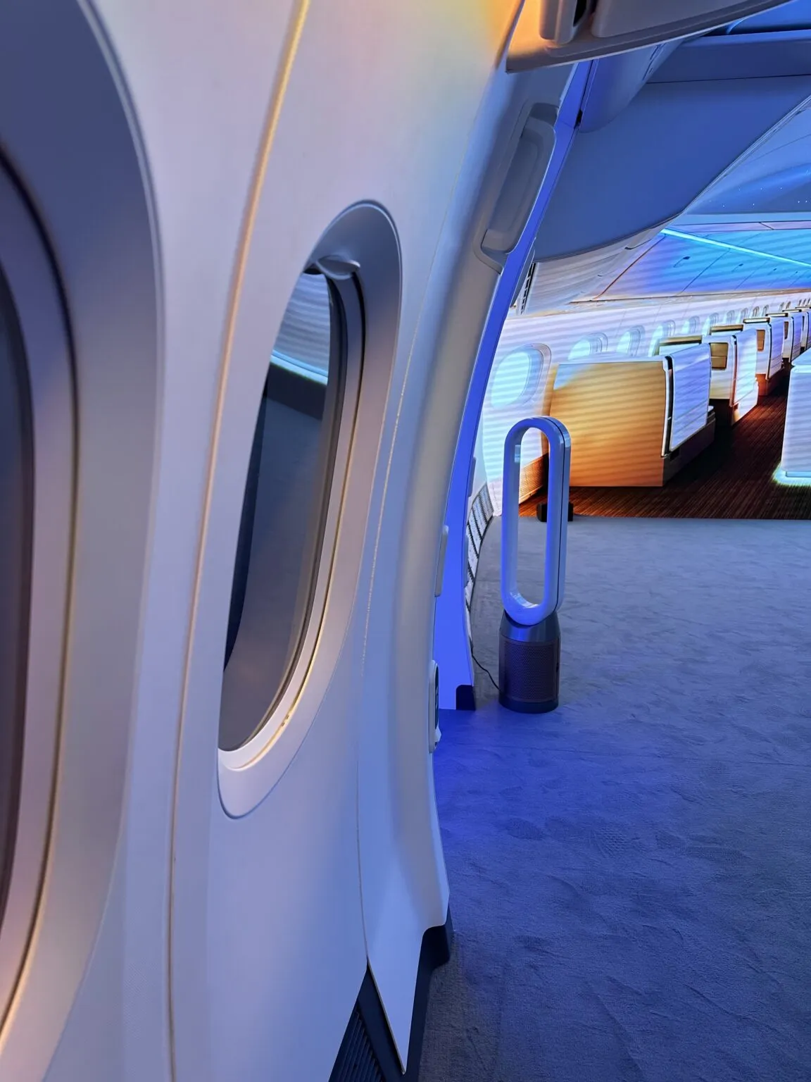 Hands-on with Boeing 777X's wider cabin, big bins, new lightingRunway Girl