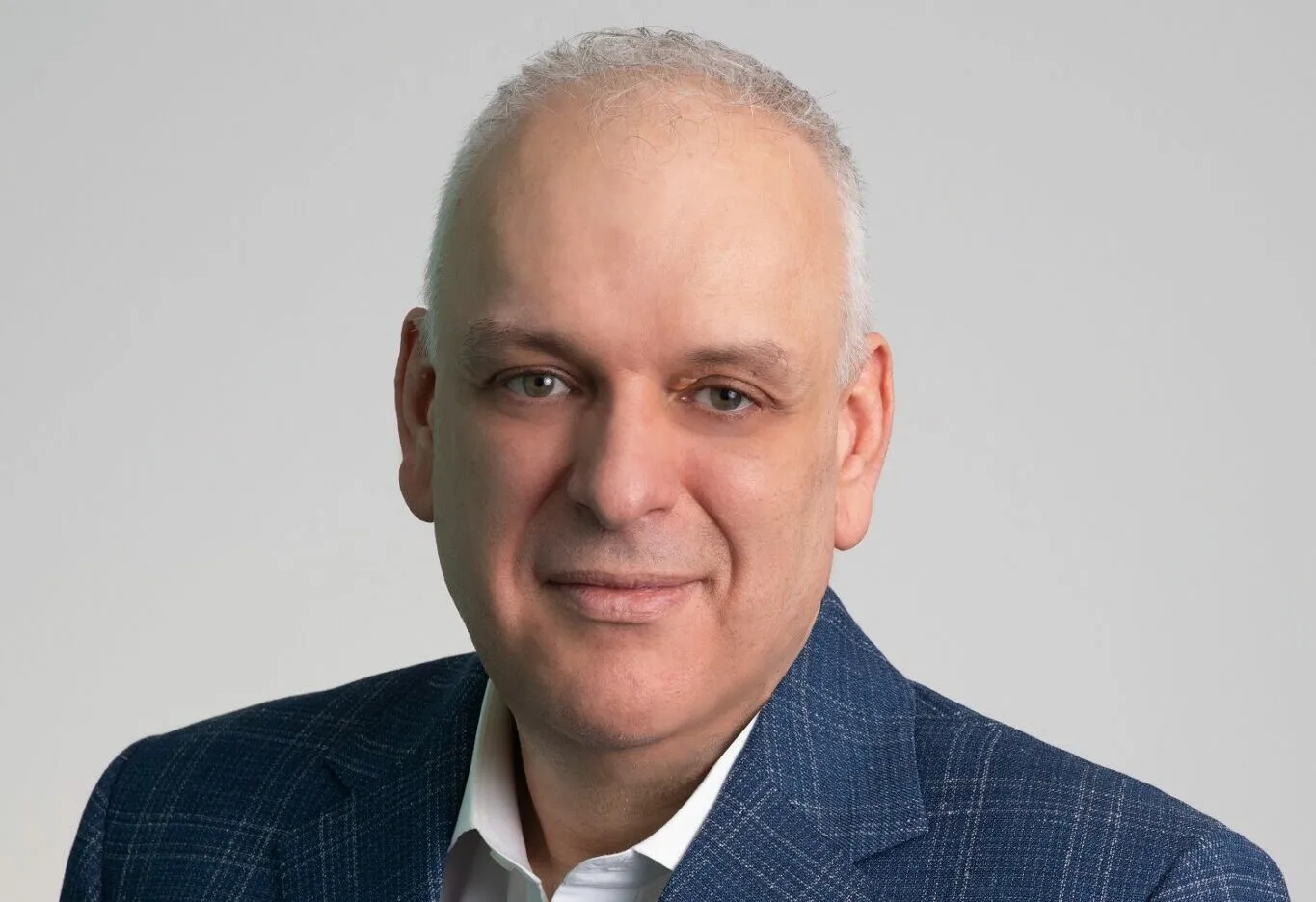 Press Release: Star Alliance names Theo Panagiotoulias as new CEORunway ...