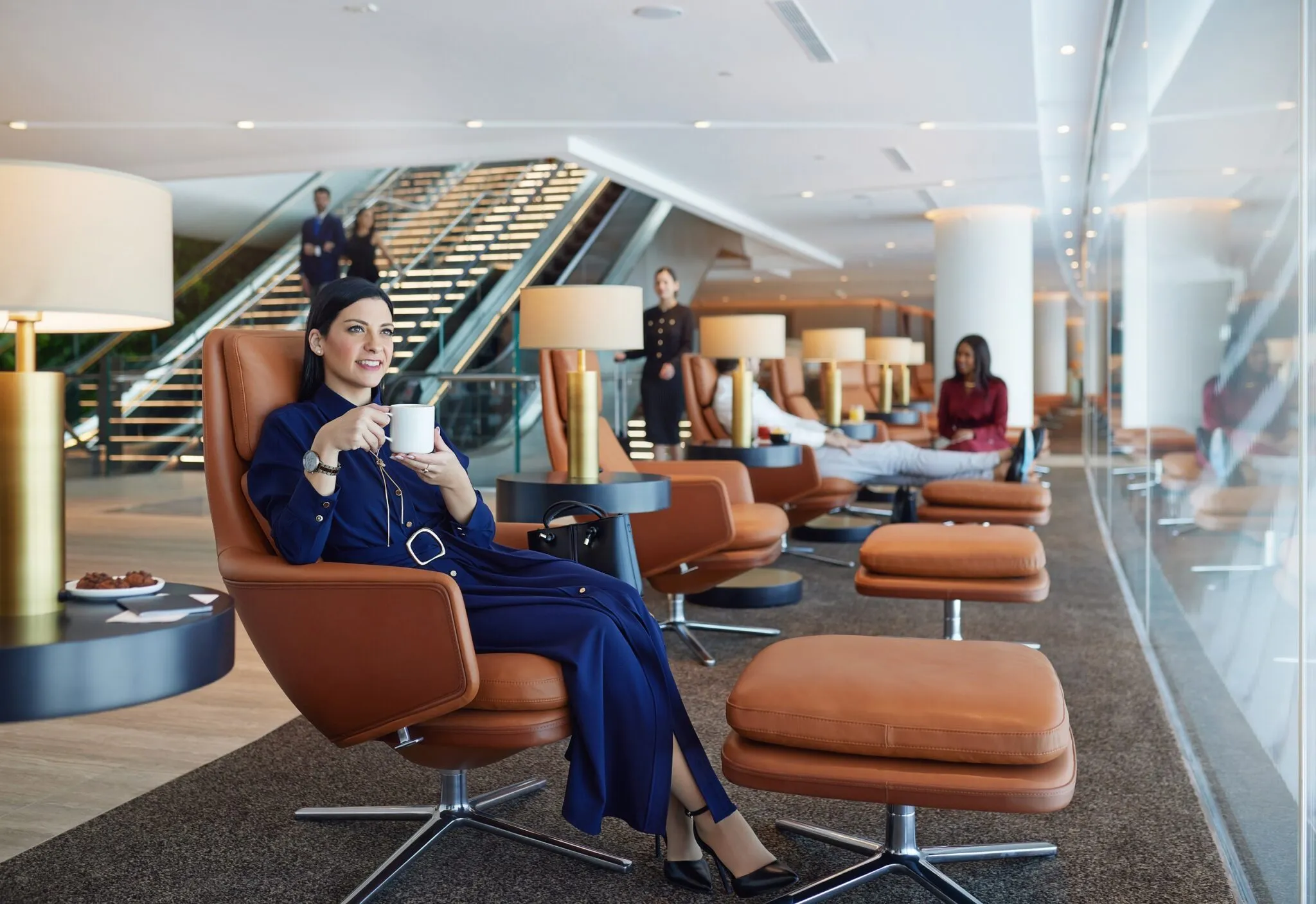 Etihad designs enlightening new Abu Dhabi Terminal A lounge ...