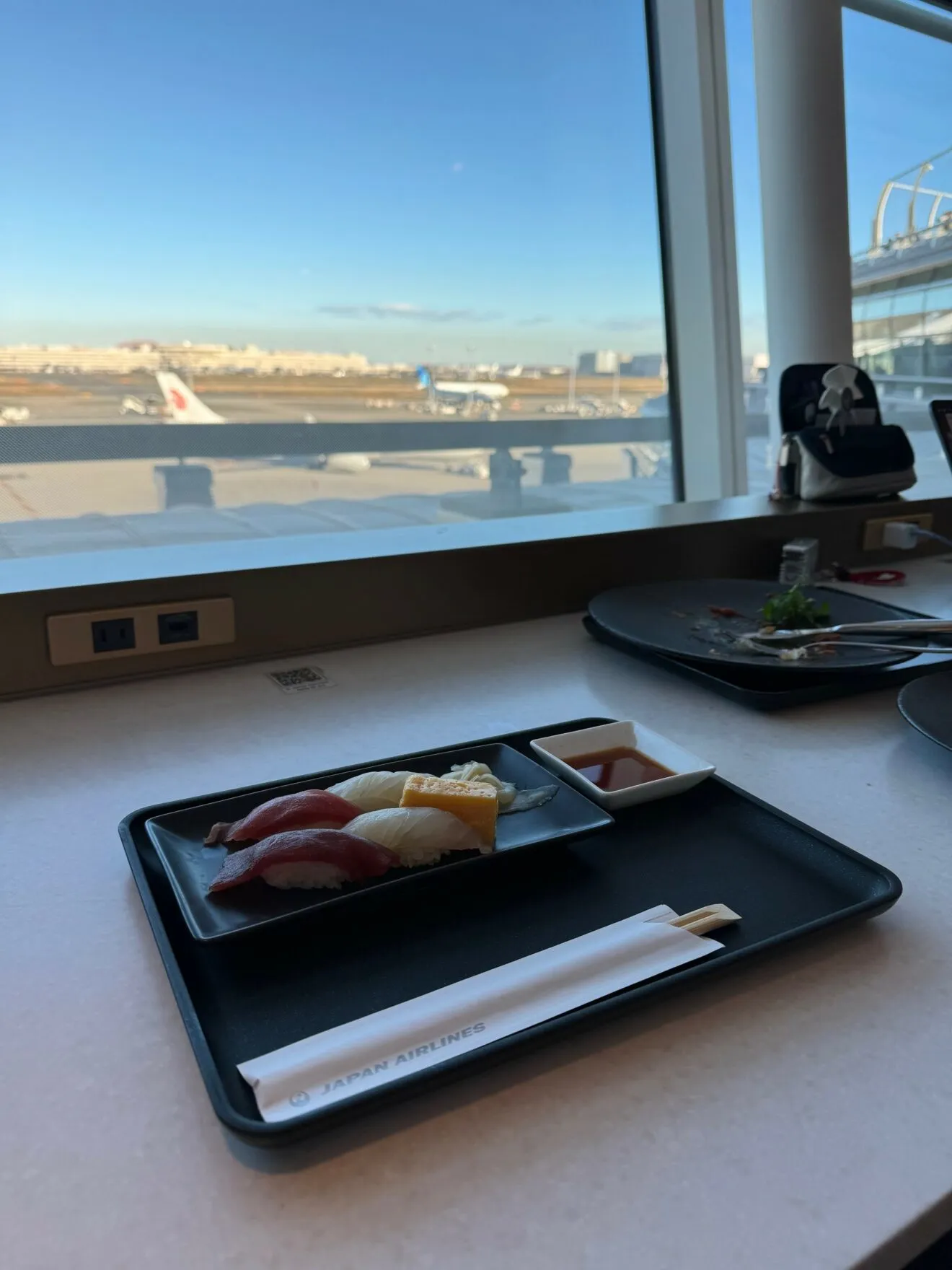 JAL First Class Lounge at Haneda brings the nostalgia and charm ...
