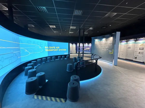 JAL516 reflections and a visit to the Airbus Safety Promotion Center ...