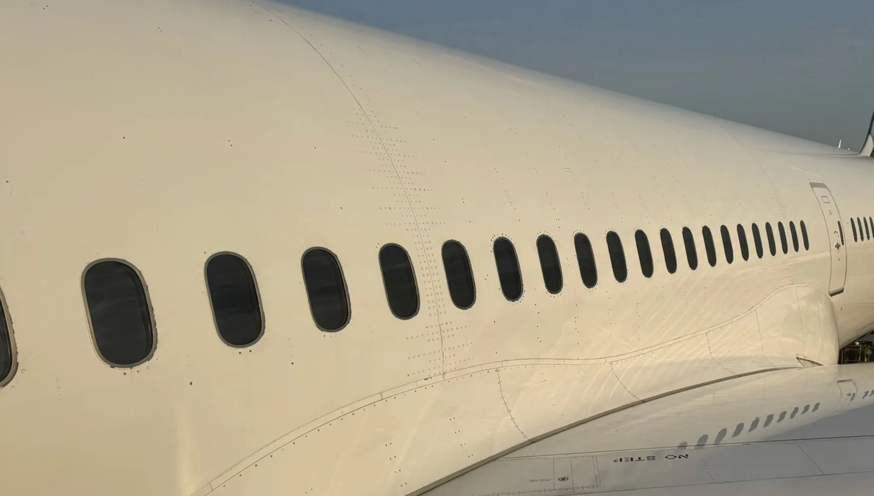 Boeing eyes using recycled aircraft carbon fiber for cabin ...