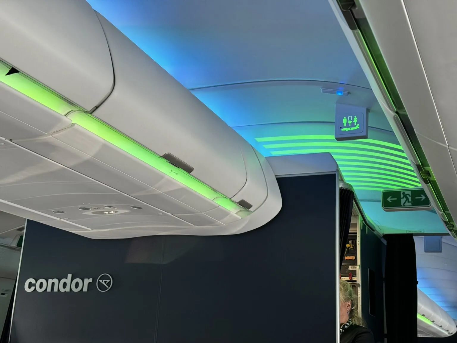 Condor gives legacies run for their money even with missing seat parts ...