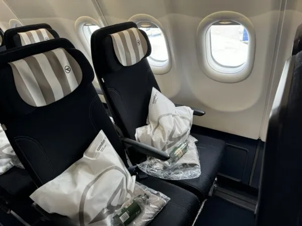 Condor gives legacies run for their money even with missing seat parts ...