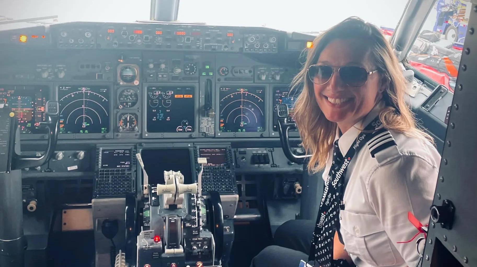 Pilot SJ Larson on staying the course in commercial aviation - Runway ...