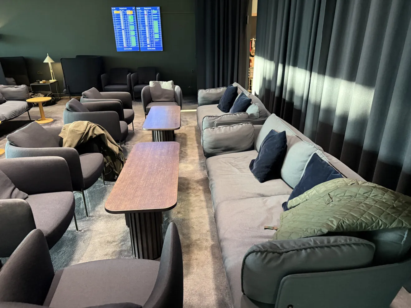 Finnair Platinum Wing lounge in HEL is almost heaven - Runway ...