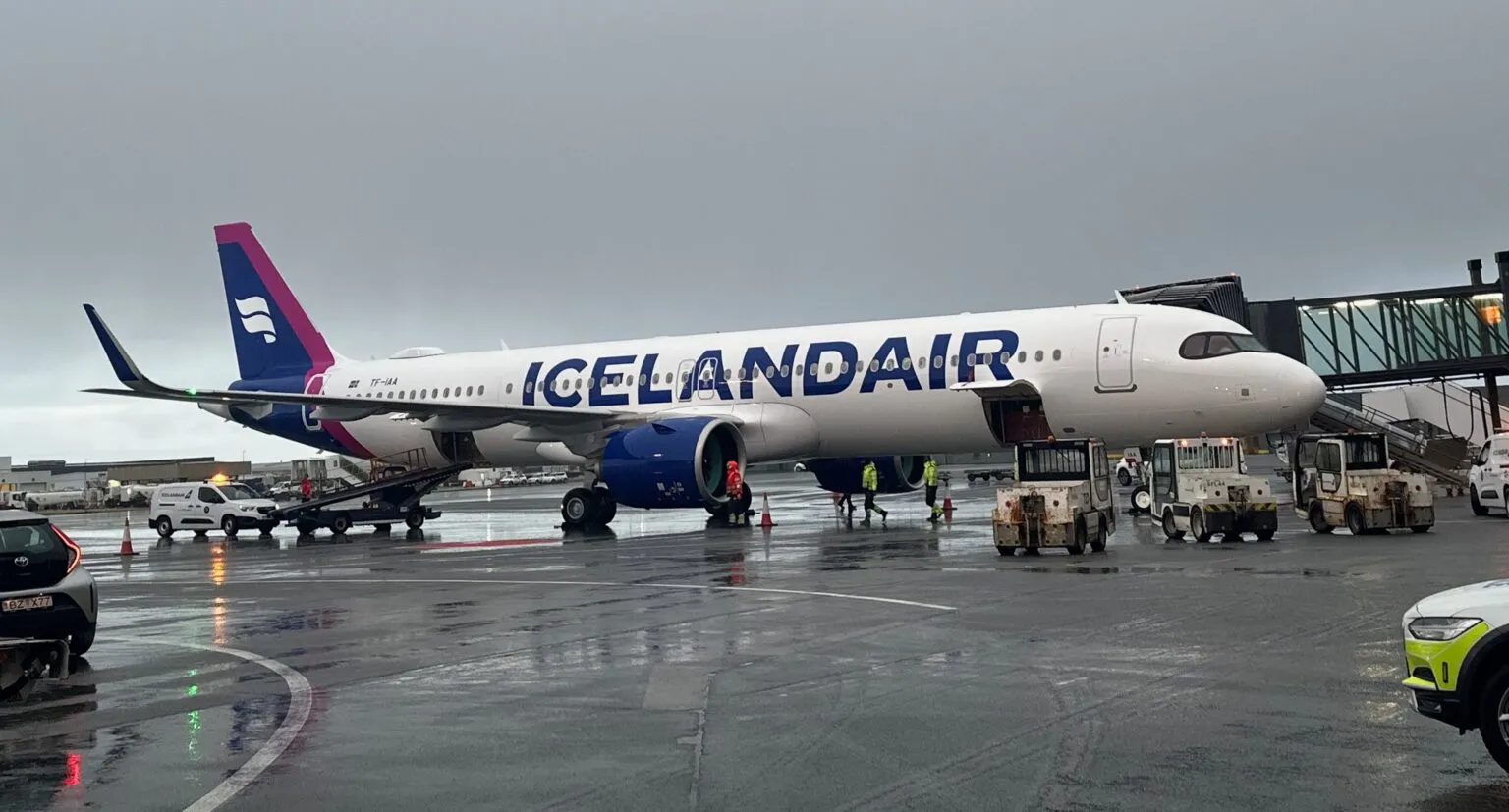 Icelandair A321LR features several firsts including Astrova IFE debut - Runway GirlRunway Girl