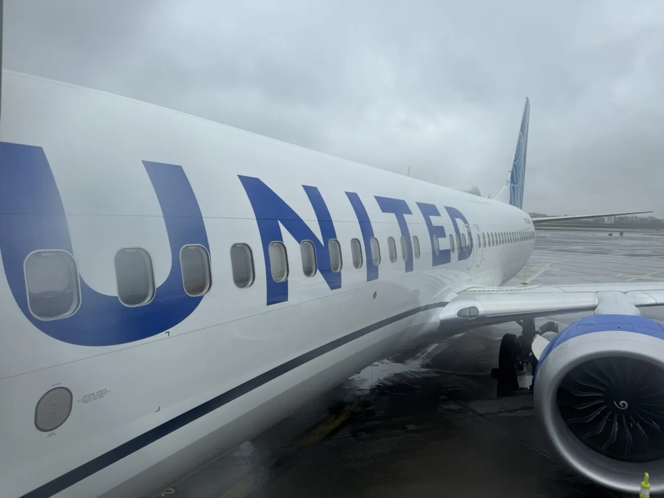 United Airlines' premium chops on display with MAX 8 First ClassRunway Girl
