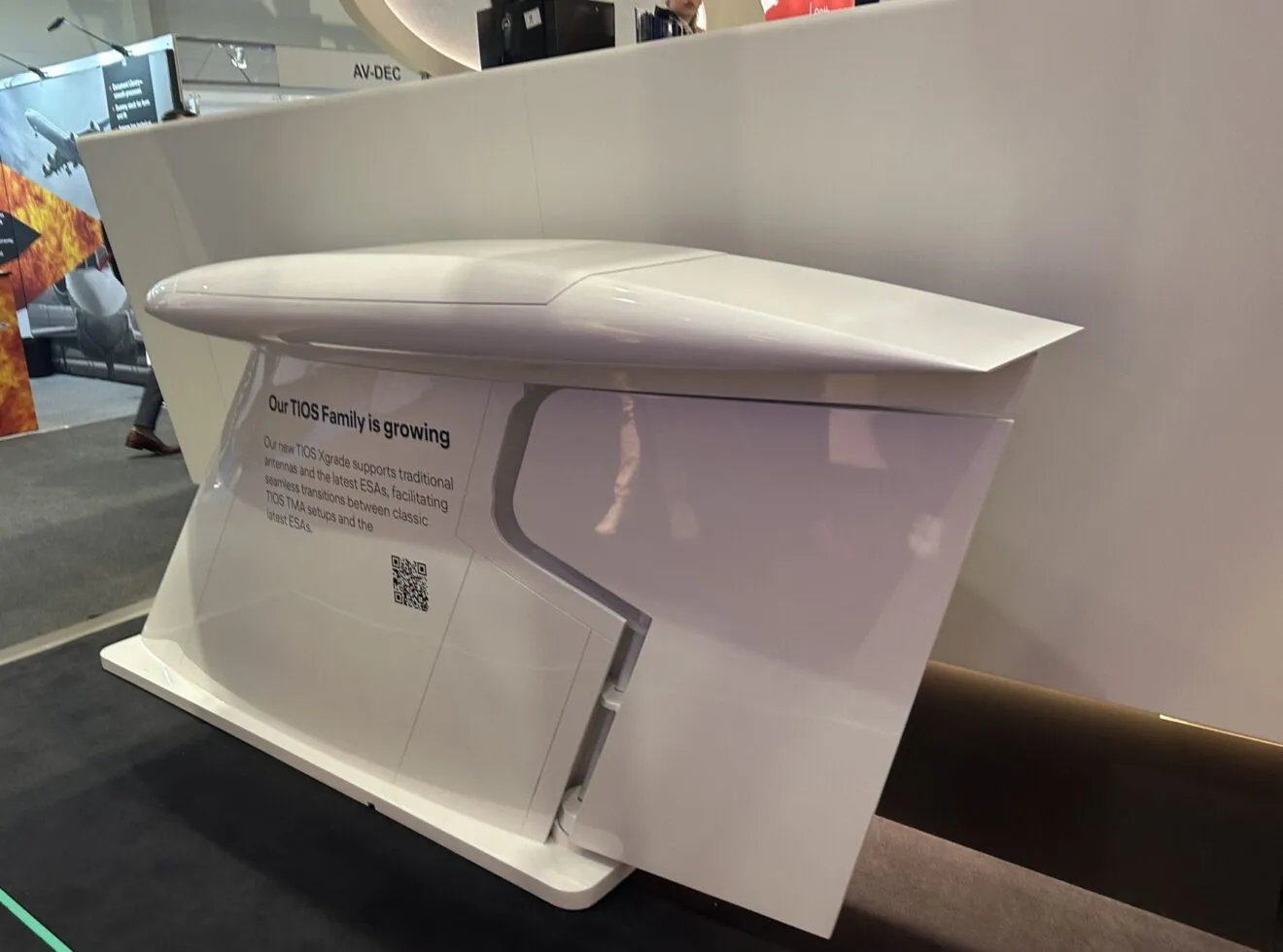 LHT targets airlines with ESA install in vertical stabilizer - Runway ...