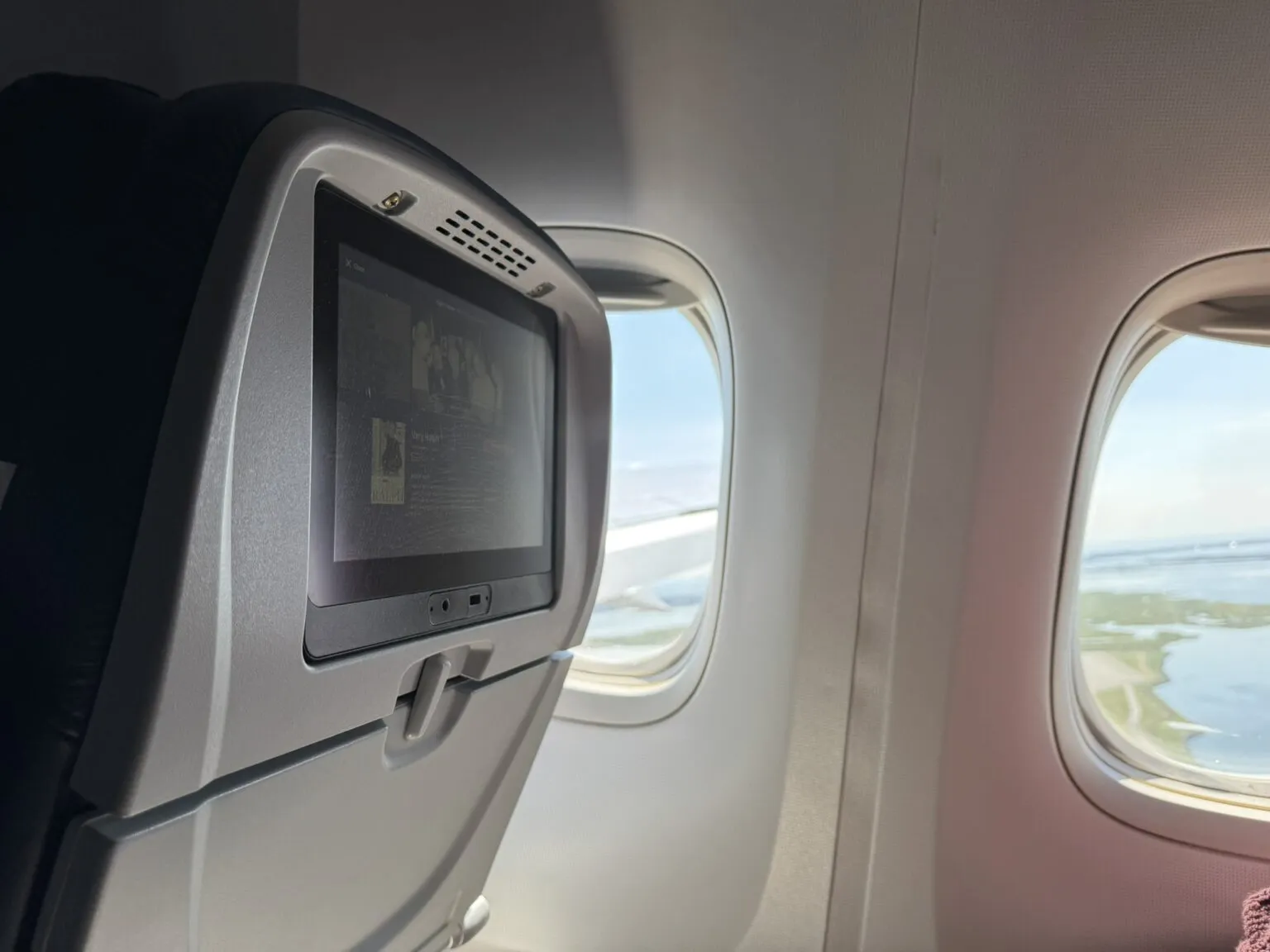 Largely positive Delta 767 flight reveals PaxEx vulnerabilitiesRunway Girl