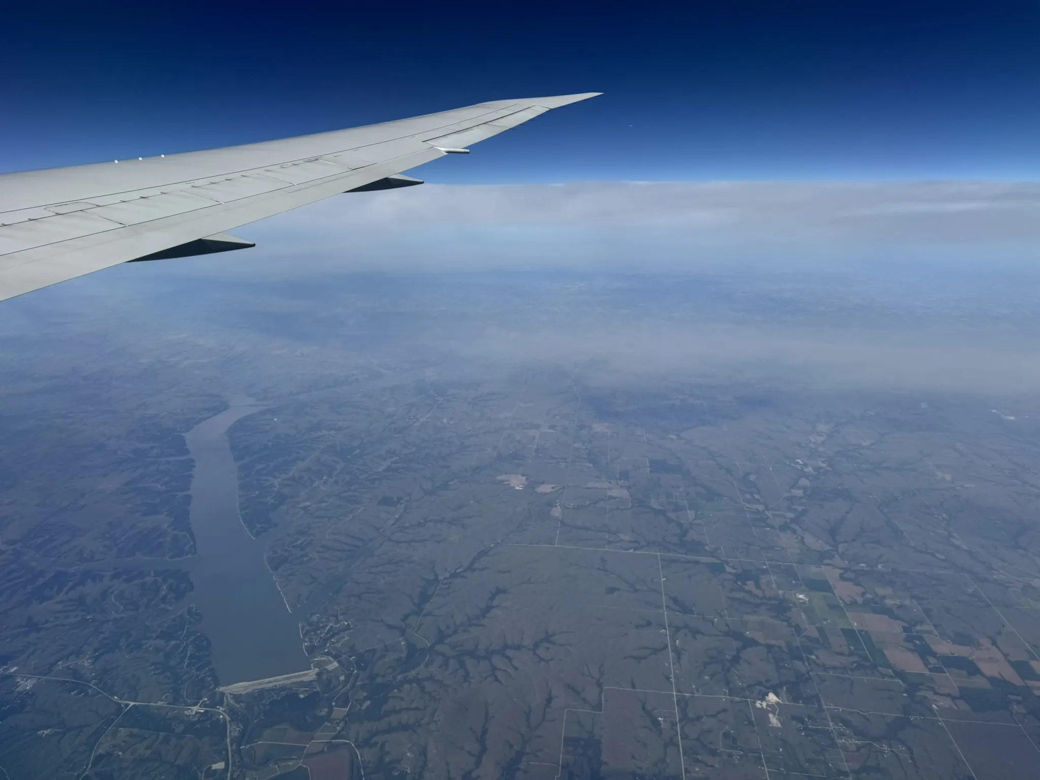 Largely positive Delta 767 flight reveals PaxEx vulnerabilitiesRunway Girl