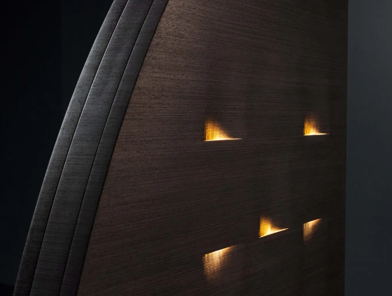 Press Release: F/LIST lights up cabin interiors with Lightshifter tech - Runway GirlRunway Girl