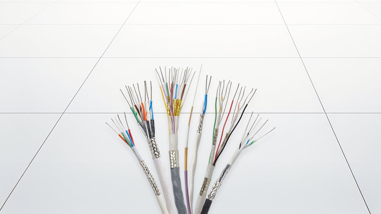 Press Release: Gore introduces ultralight high speed data cablesRunway Girl