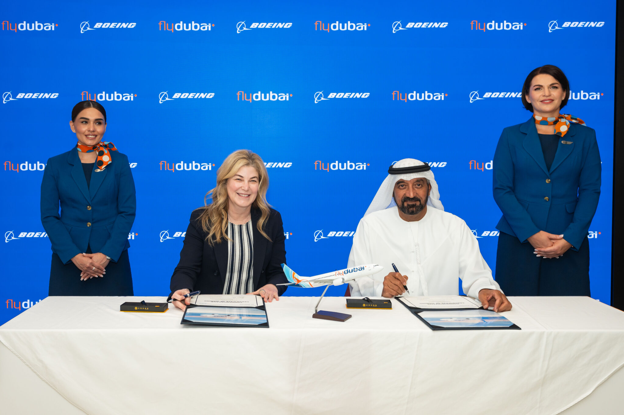 Press Release: flydubai signs MoU for 75 Boeing 737 MAXs - Runway ...