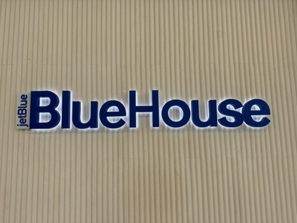 Inside JetBlue's first-ever lounge: BlueHouse - Runway GirlRunway Girl